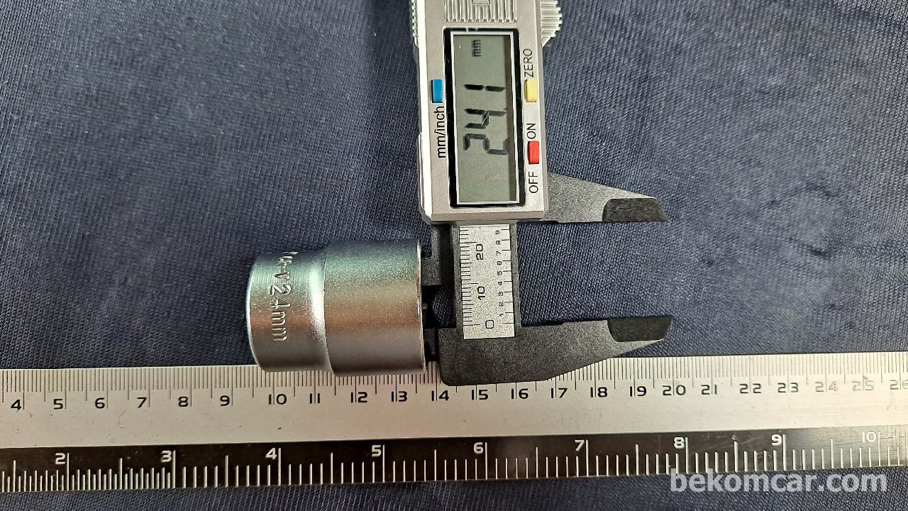 24mm 6 point socket, 1/2" | bekomcar.com