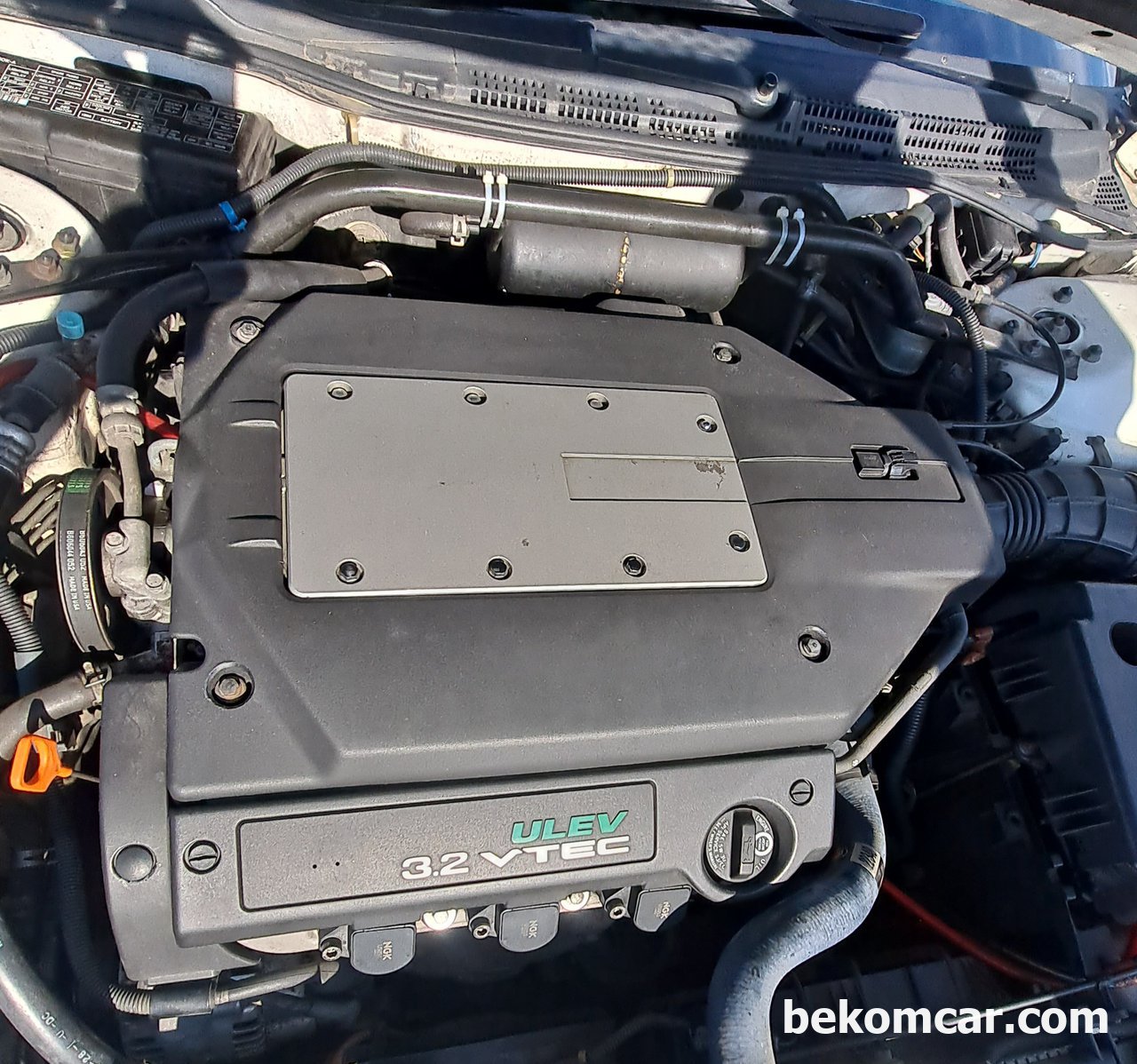 2000년 아큐라 TL 3.2 SOHC V6 엔진룸 | 베콤카 (bekomcar.com)